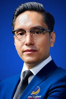 Profil RICO TRI PUTRA BAYU WAAS - Info Pemilu